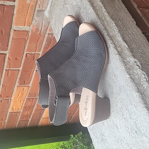 Clarks | Shoes | Clarks Gray Sandals | Poshmark